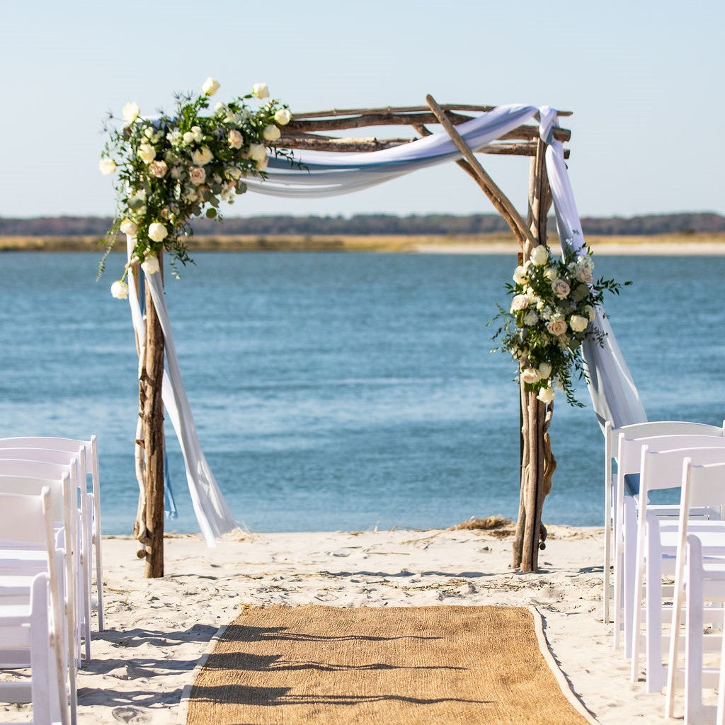 Ceremony Arbor Spray – The Flower Company
